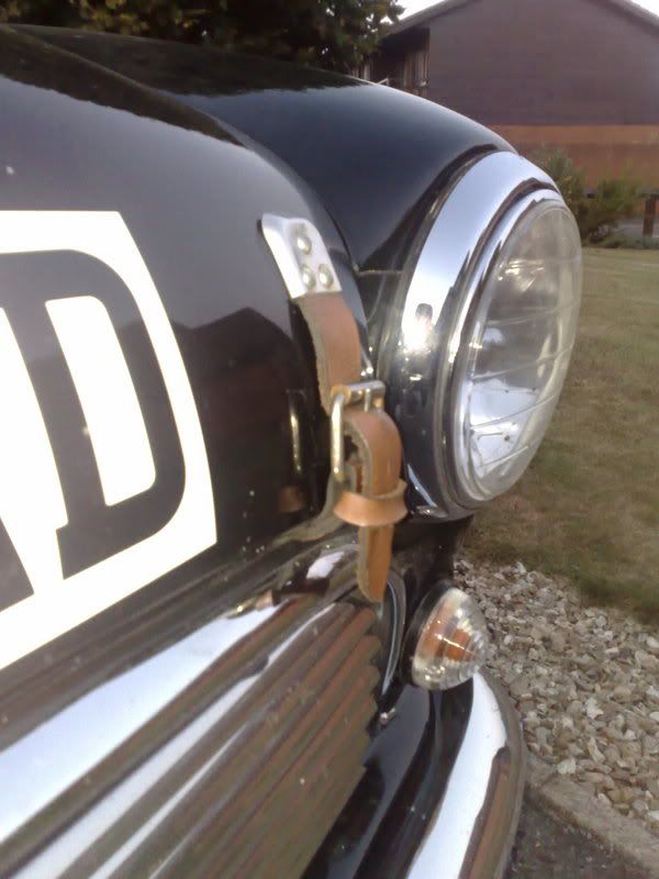 Classic mini leather bonnet straps store